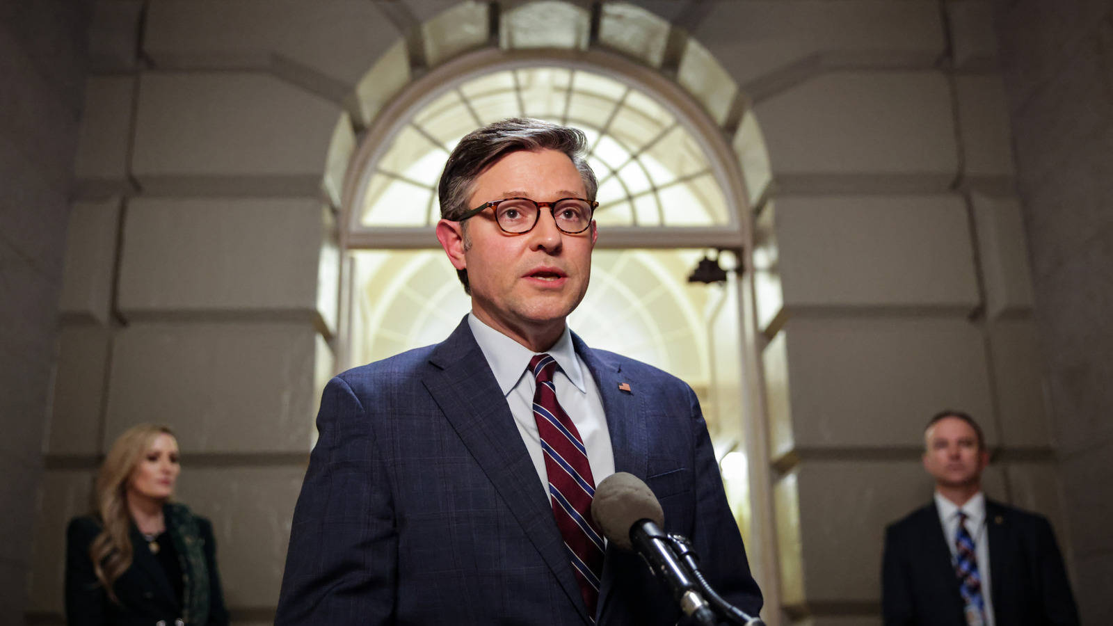 House Speaker Mike Johnson's New Whoville Cheeks Spark Ruthless Plastic ...