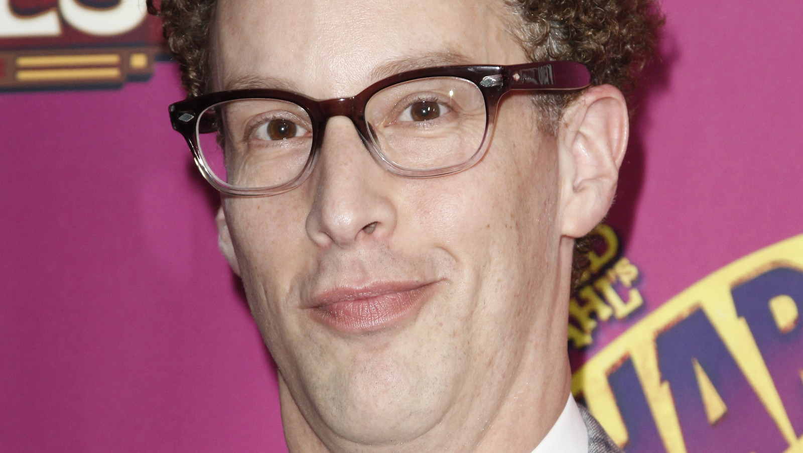 Noah Weisberg Reveals His Favorite Zoey's Extraordinary Playlist ...