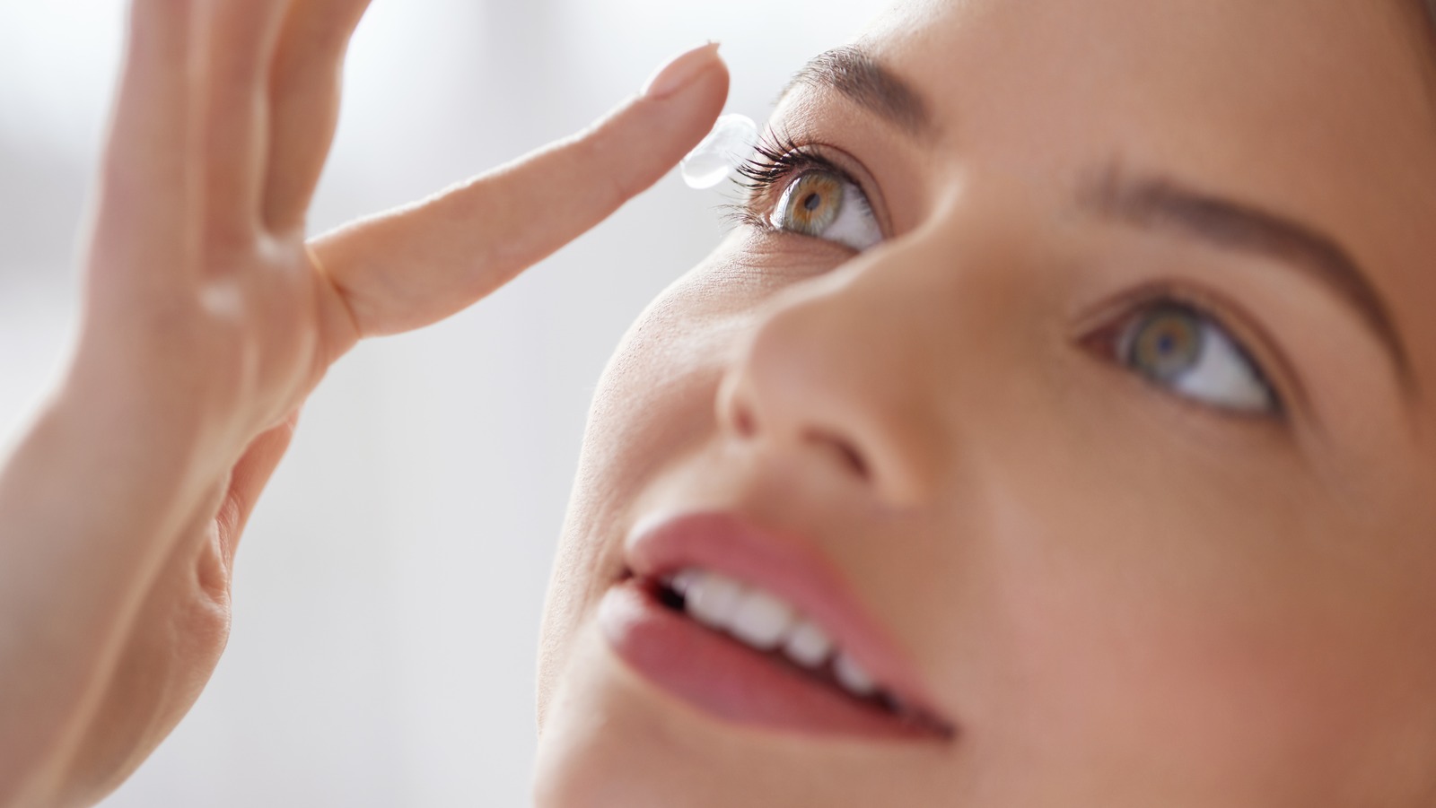 Optometrist Reveals The 3 Habits That Are Wreaking Havoc On Your Eye Health