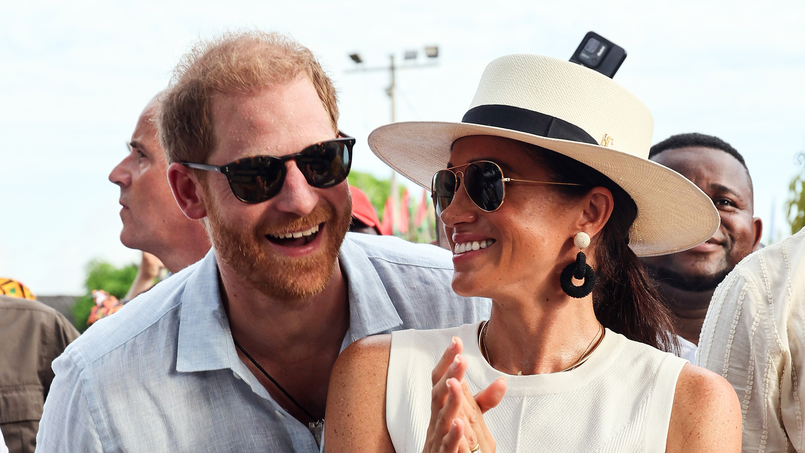 Prince Harry And Meghan Markle's Video Appearance Proves They're Crawling Back To The Royal Family