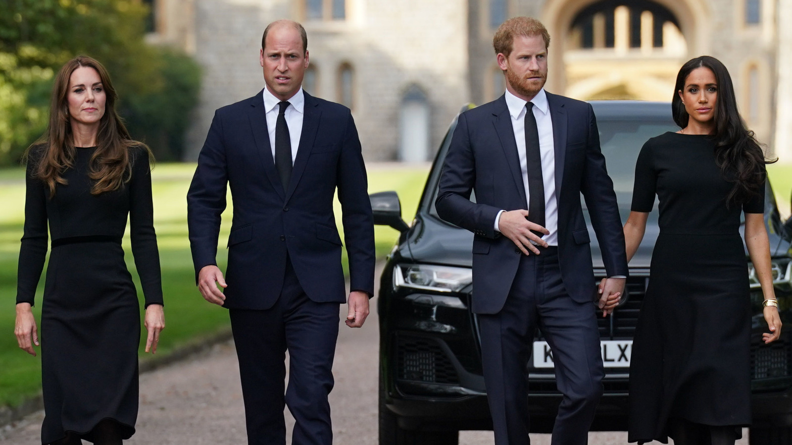 Prince William's Former Aide Takes Shot At Harry And Meghan That's So ...