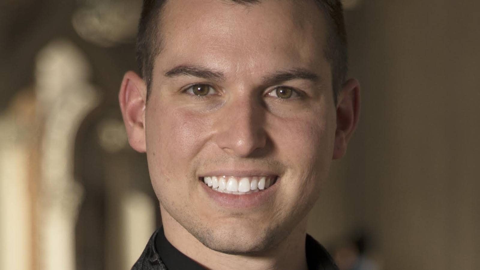 Psychic Medium Matt Fraser On What He's Learned From The Spirit World - Exclusive Interview