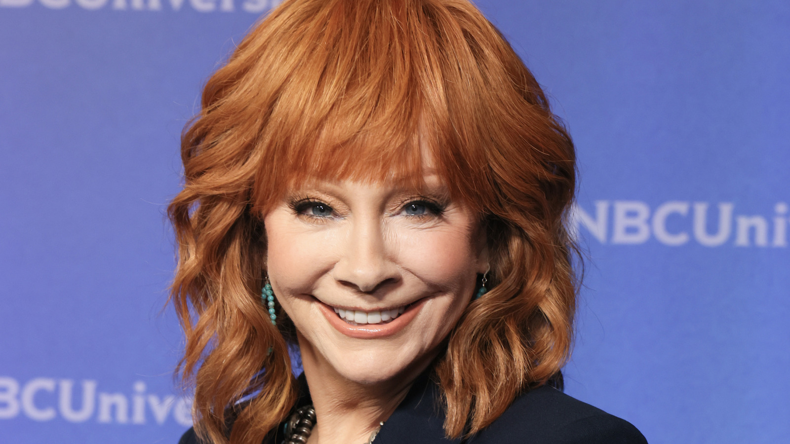 Reba McEntire Upgrades Old The Voice Look For Season 26 Premiere & It's ...