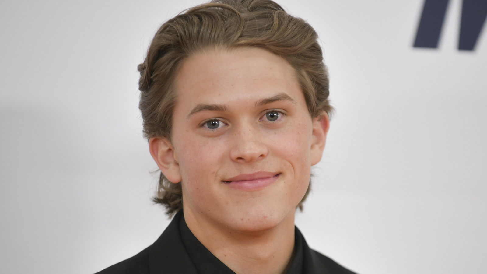 Reese Witherspoon's Son Turns Heads Over His Lavish NYC Apartment Tour