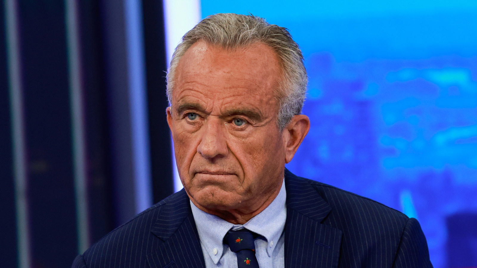 RFK Jr.'s Bizarre Workout Uniform Has Everyone So Confused