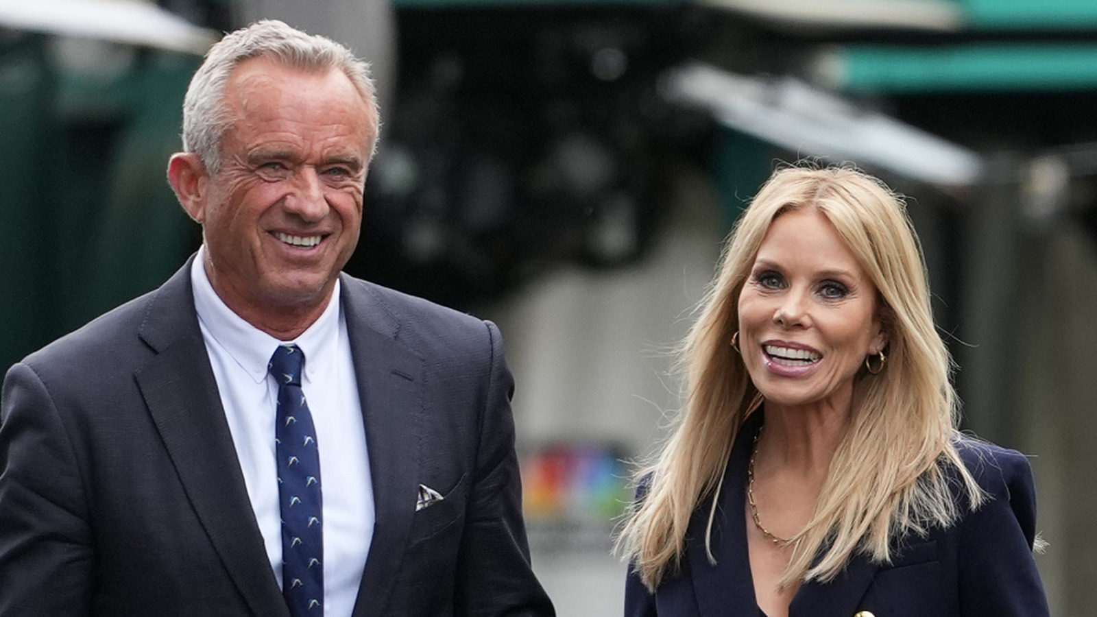 RFK Jr.'s Wife Put One Of His Weirdest Habits On Blast