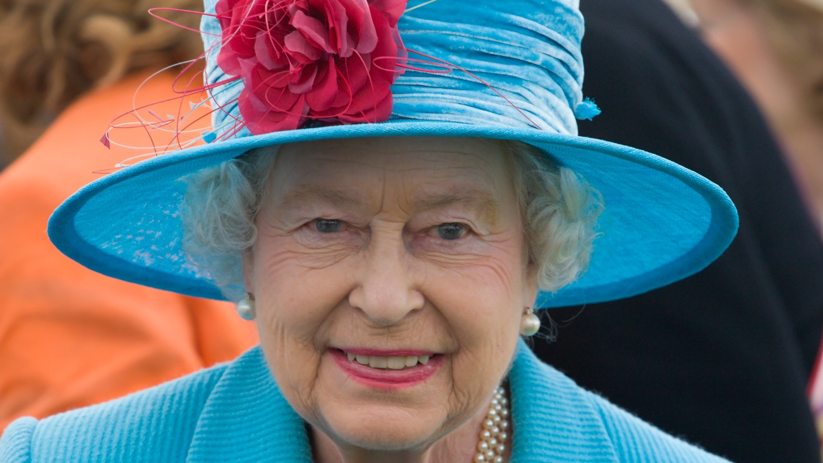 Royal Expert Reveals How Queen Elizabeth Really Felt About The Oprah ... Royal Expert Reveals How Queen Elizabeth Really Felt About The Oprah ...