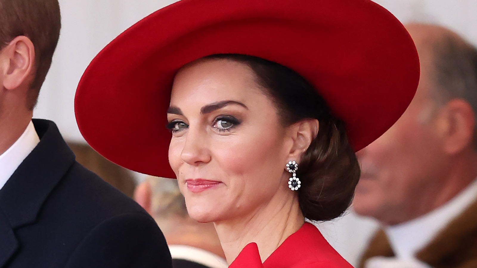 The Royal Family's Rare Kate Middleton Update Seems Very Suspicious