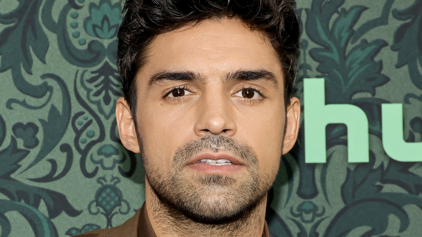 Sean Teale