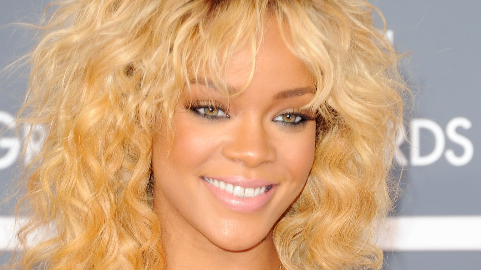 Shag Bangs Are The Perfectly Low-Maintenance Version Of The Fringe Cut