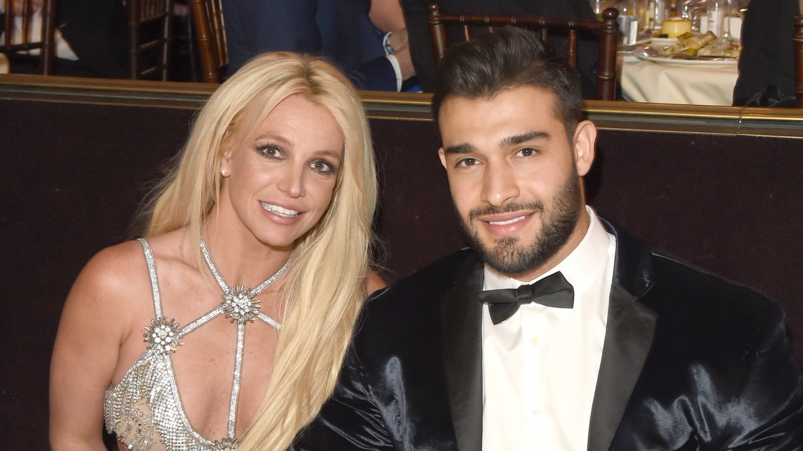 Signs Britney Spears And Sam Asghari's Marriage Is On The Rocks