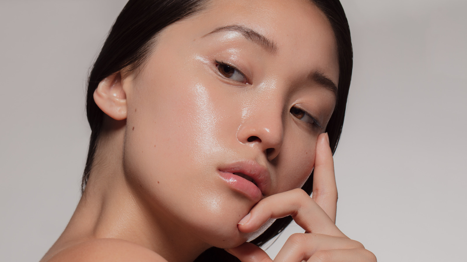 Skincare For Beginners: Products You Need For Your Daily Routine