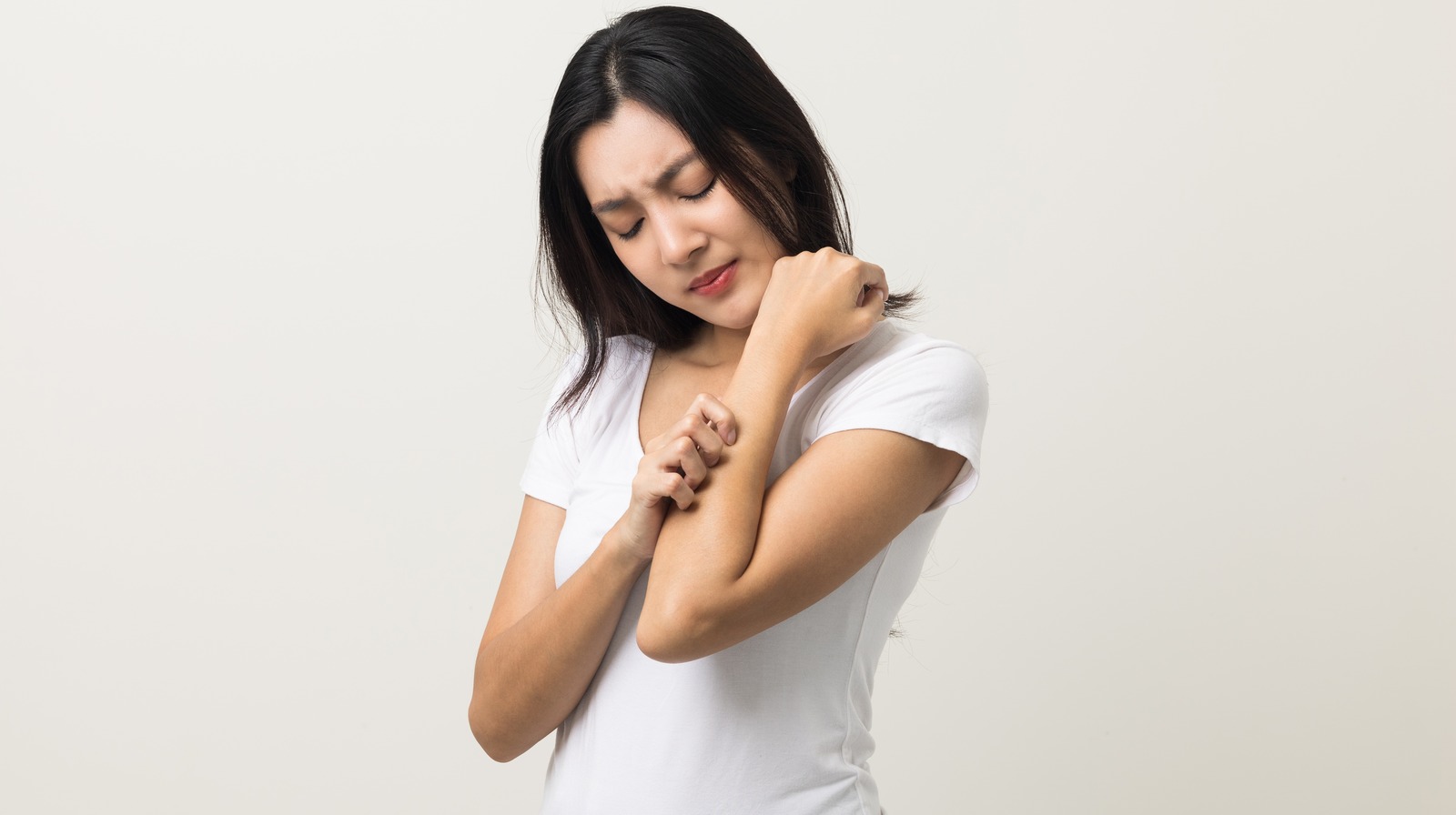 Skincare Ingredients To Use If You're Treating Dry, Scaly Skin