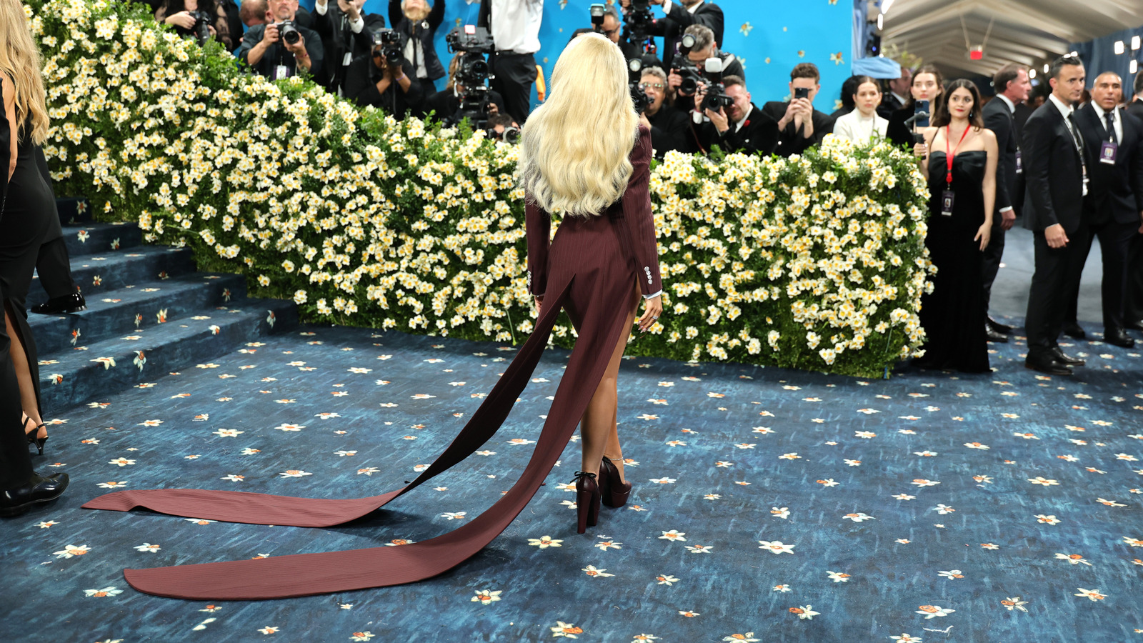 Taylor Swift's New BFF Stumbles Into A Trump-Like Tan Fail At 2025 Met Gala