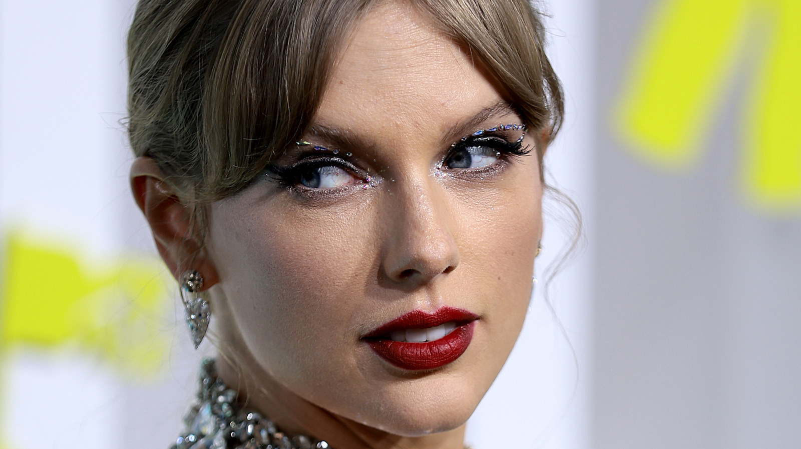 Taylor Swift's Reaction To Nicki Minaj's 2022 VMAs Medley Has Everyone ... Taylor Swift's Reaction To Nicki Minaj's 2022 VMAs Medley Has Everyone ...