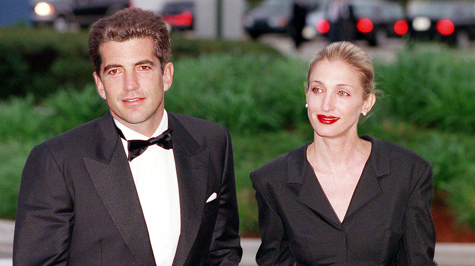 The Affair Rumors That Plagued JFK Jr. & Carolyn Bessette's Marriage