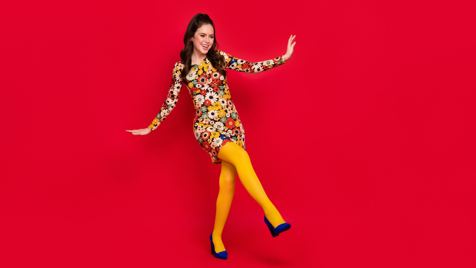 The Best Ways To Style Colorful Tights