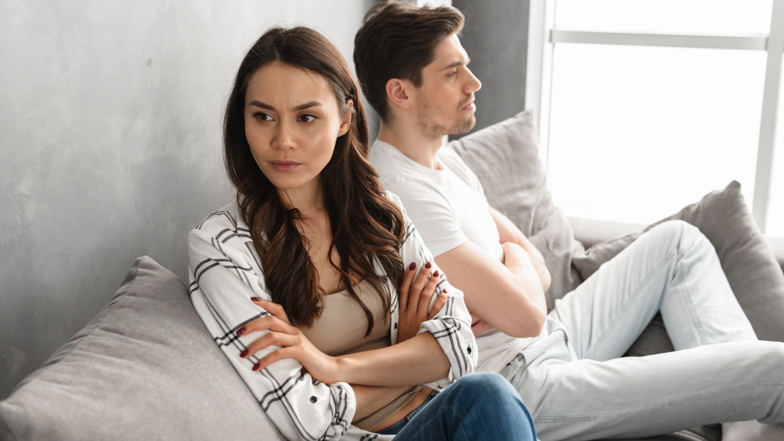 The Body Language Tell That Reveals A Lot About Your Relationship