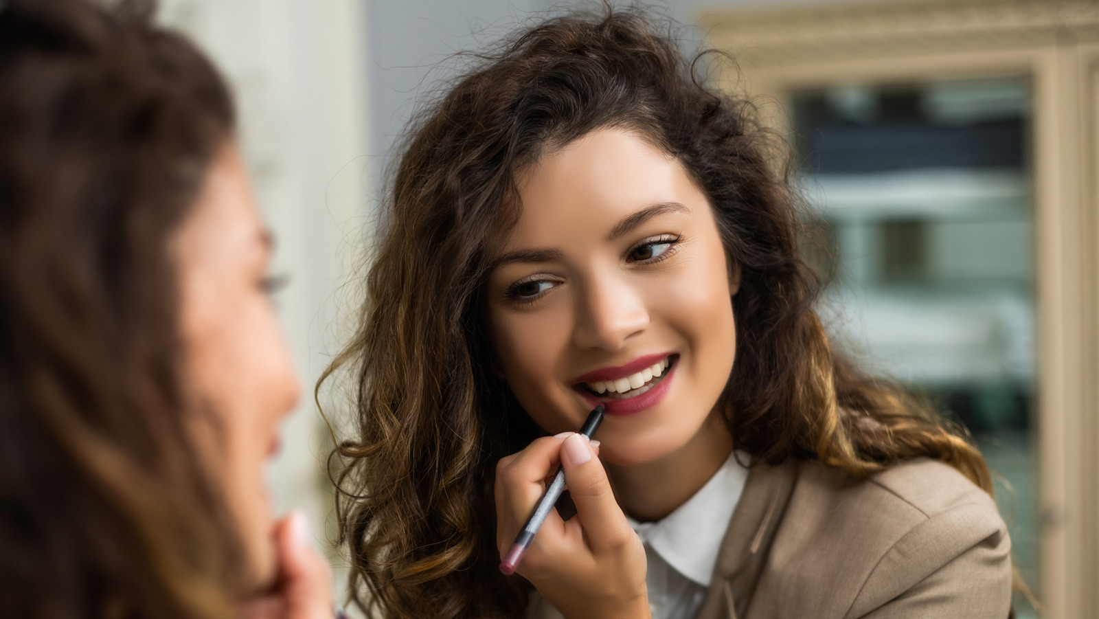 The Clever Lip Liner Hack That Keeps Your Look Fresh All Day Long