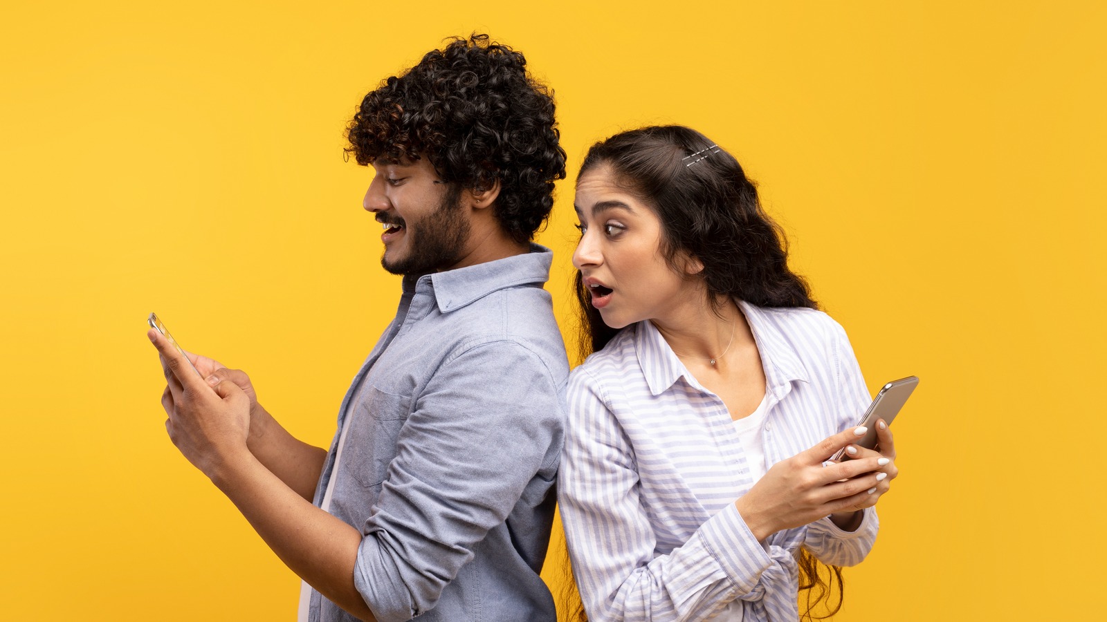The Difference Between Secrecy And Privacy When Youre In A Relationship