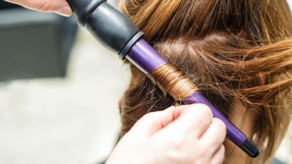 The Differences Between A Curling Wand And A Curling Iron The Differences Between A Curling Wand And A Curling Iron