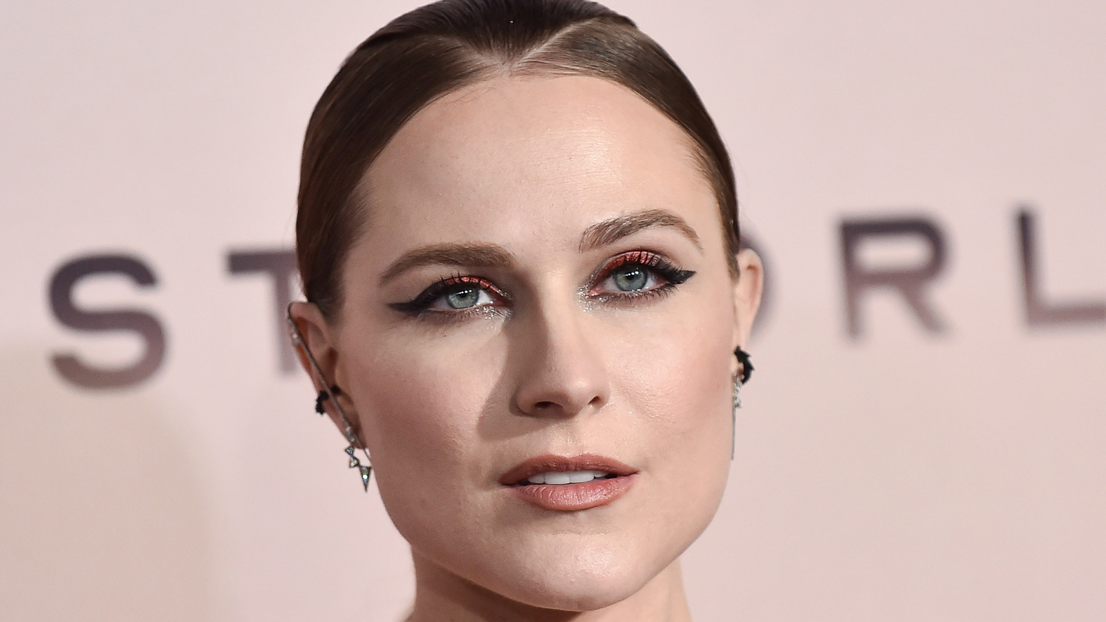 Rachel Hoke's Instagram, Twitter & Facebook on IDCrawl