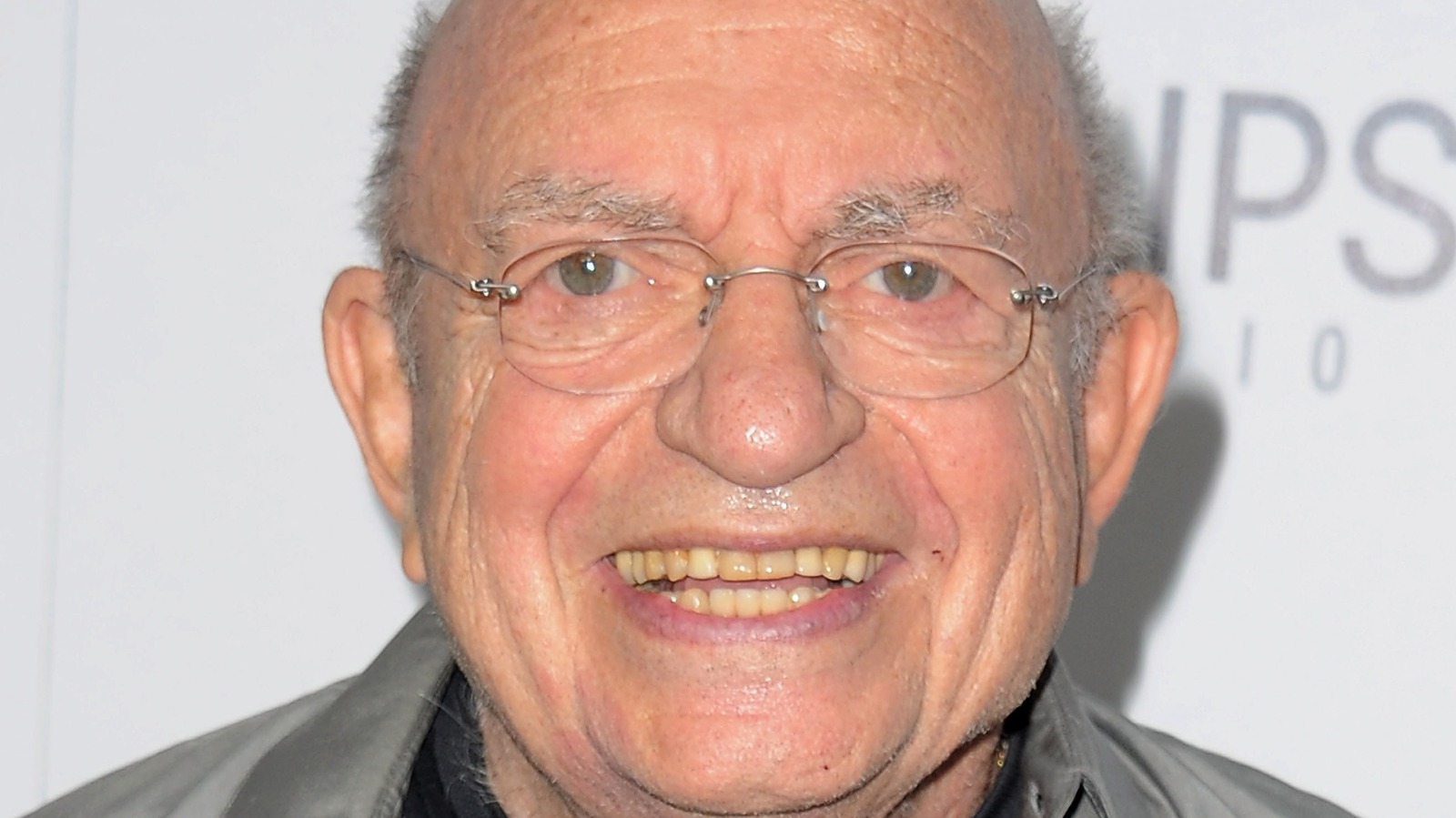 The Heartbreaking Death Of Comedian Lou Cutell