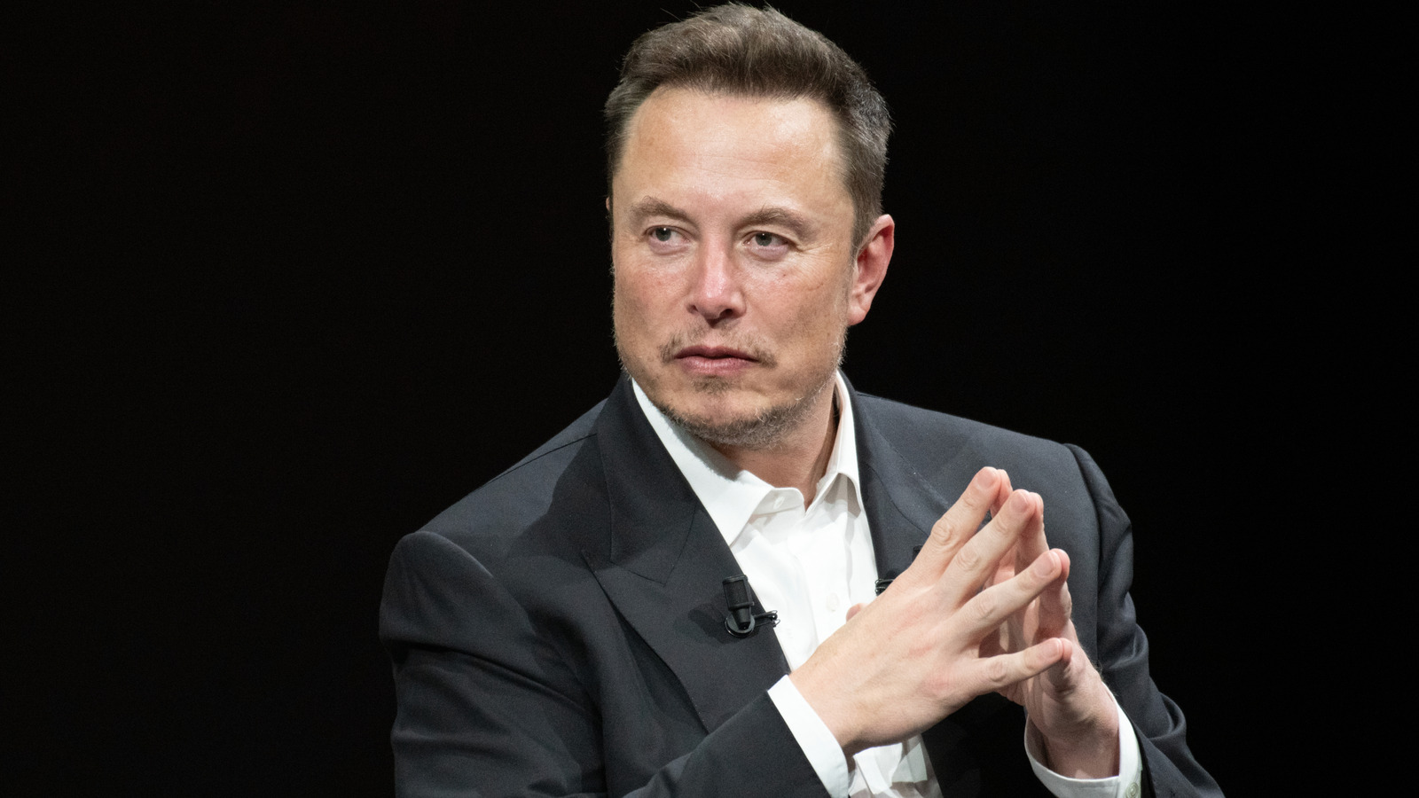 The One Word Elon Musk Used To Describe His Contentious Romance With Amber Heard