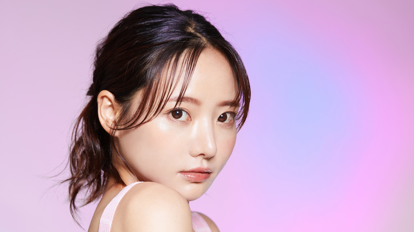 The Overnight Skincare Claim That s Always A Red Flag the-overnight-skincare-claim-that-s-always-a-red-flag