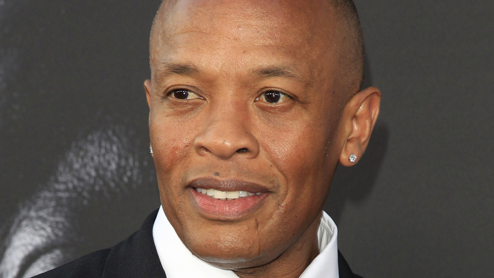 Death Row Records Portrait Wallpaper