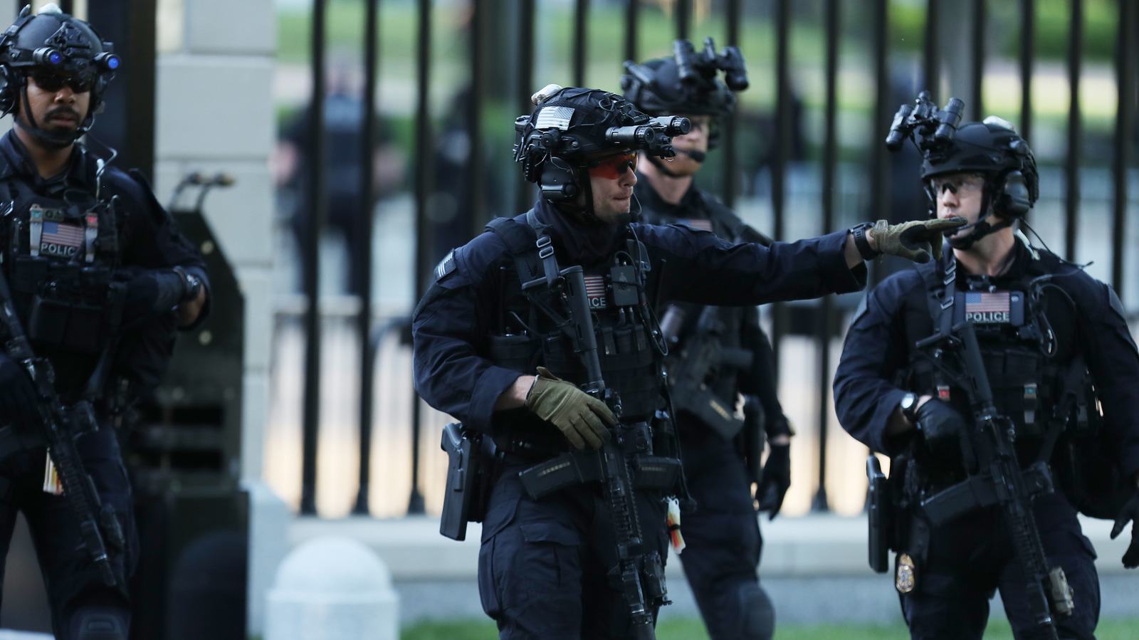 The Secret Service's Coronavirus Numbers Have People Seeing Red