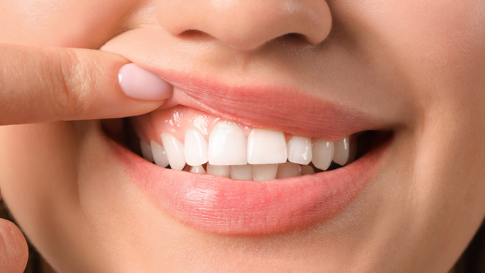 The Strange Effect Collagen Has On Your Teeth
