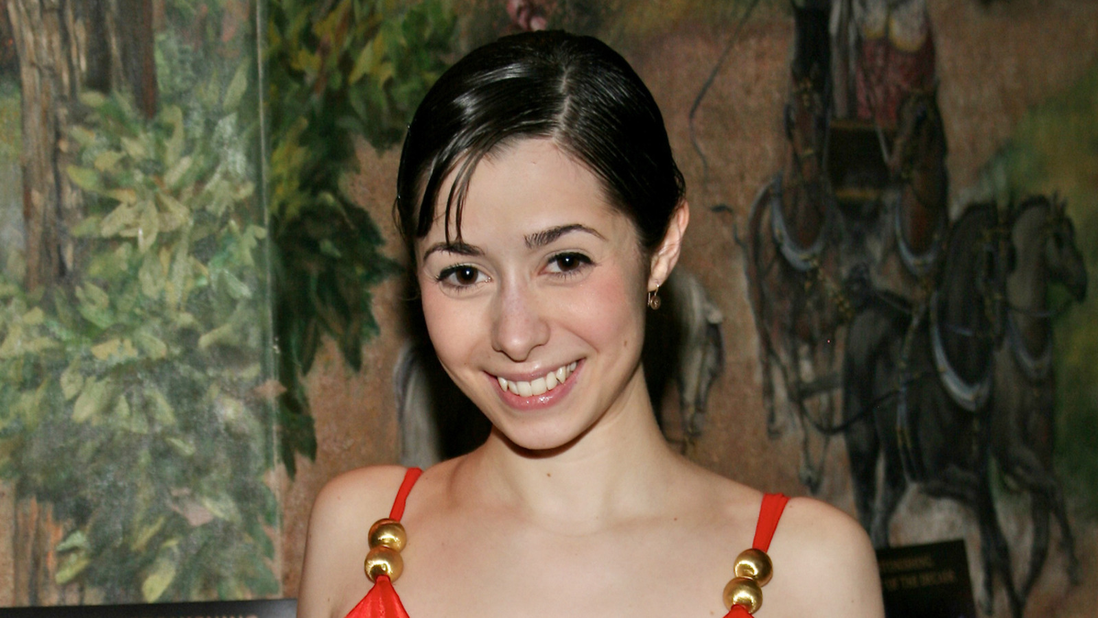Cristin Milioti Body Type