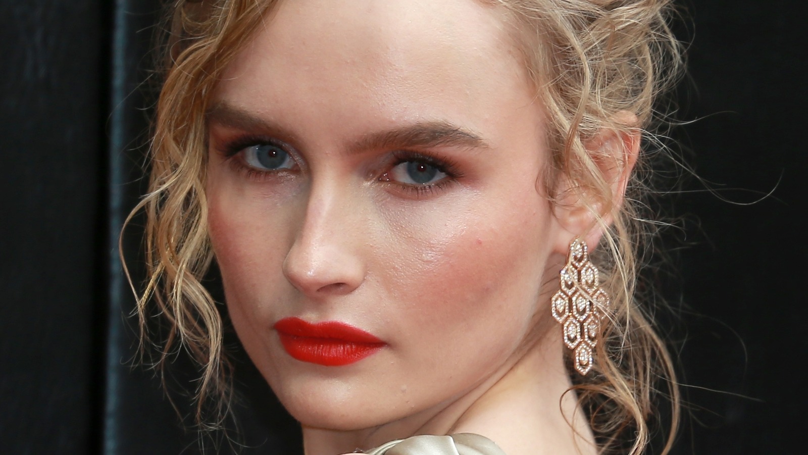 The Stunning Transformation Of Olivia DeJonge