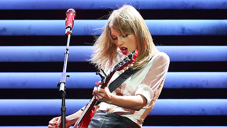 The Stunning Transformation Of Taylor Swift