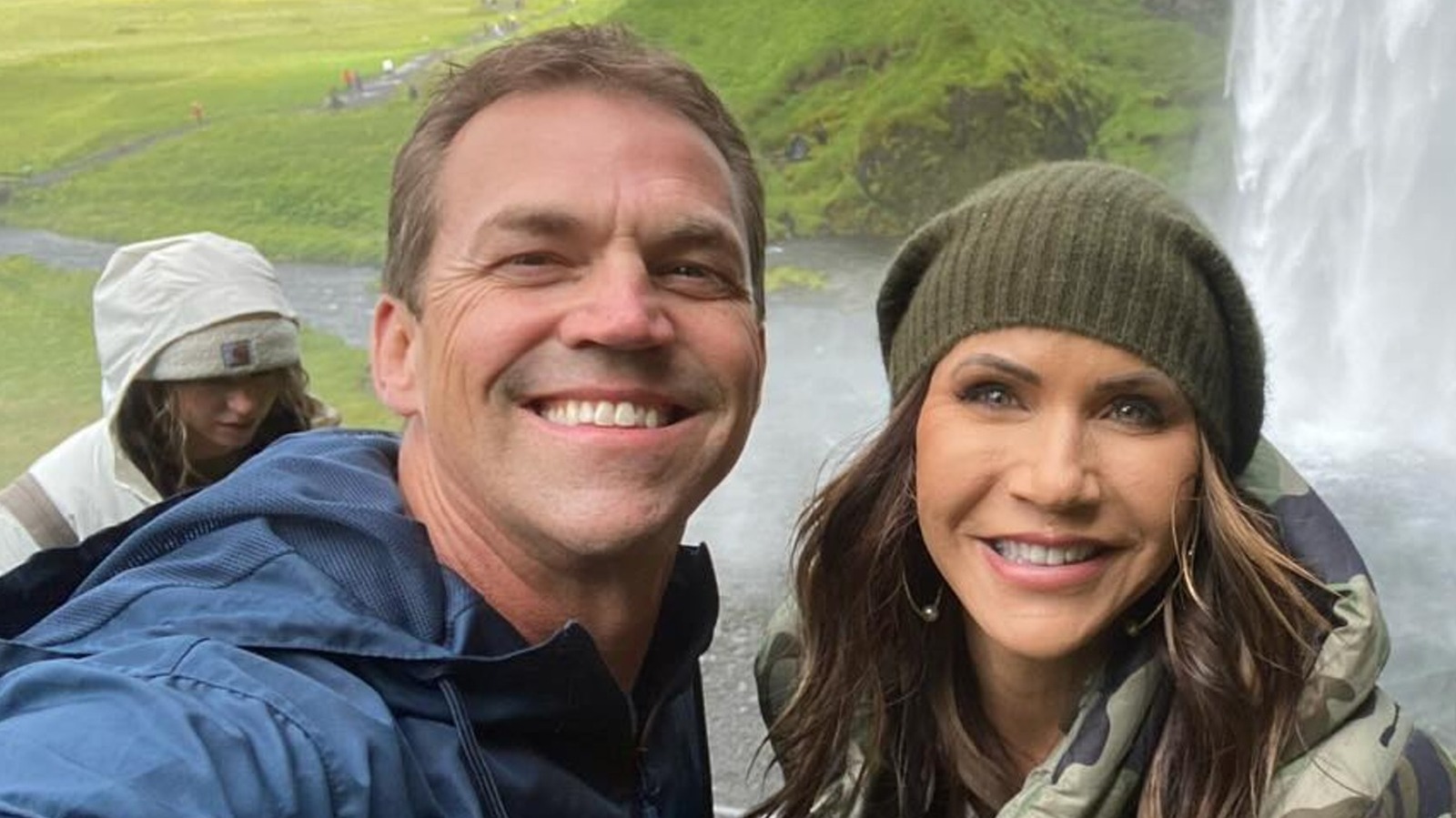 The Subtle Red Flag That Hints Kristi Noem & Her Husband Are On The Rocks