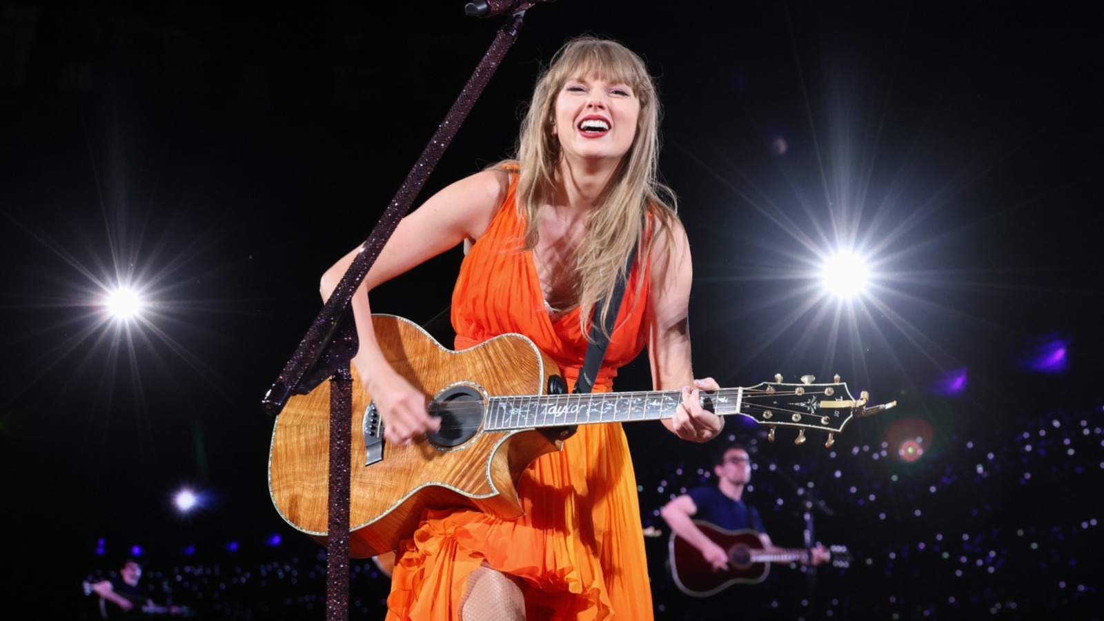 The Taylor Swift Guitar-Smashing Drama, Explained