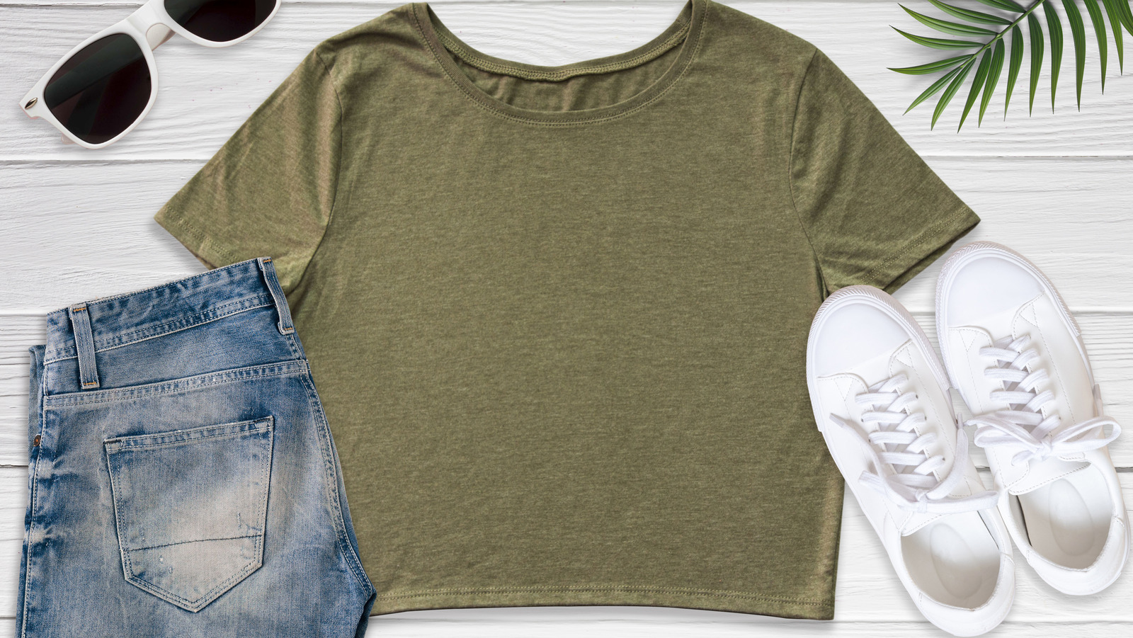 The Trendiest Way To Wear Crop Tops For Summer 2021