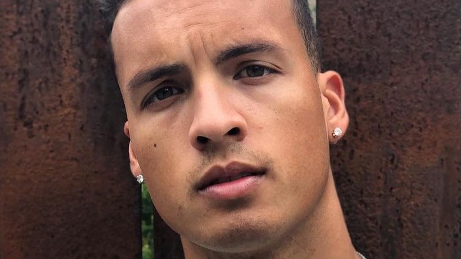 The Truth About Bachelorette Contestant Brandon Jones