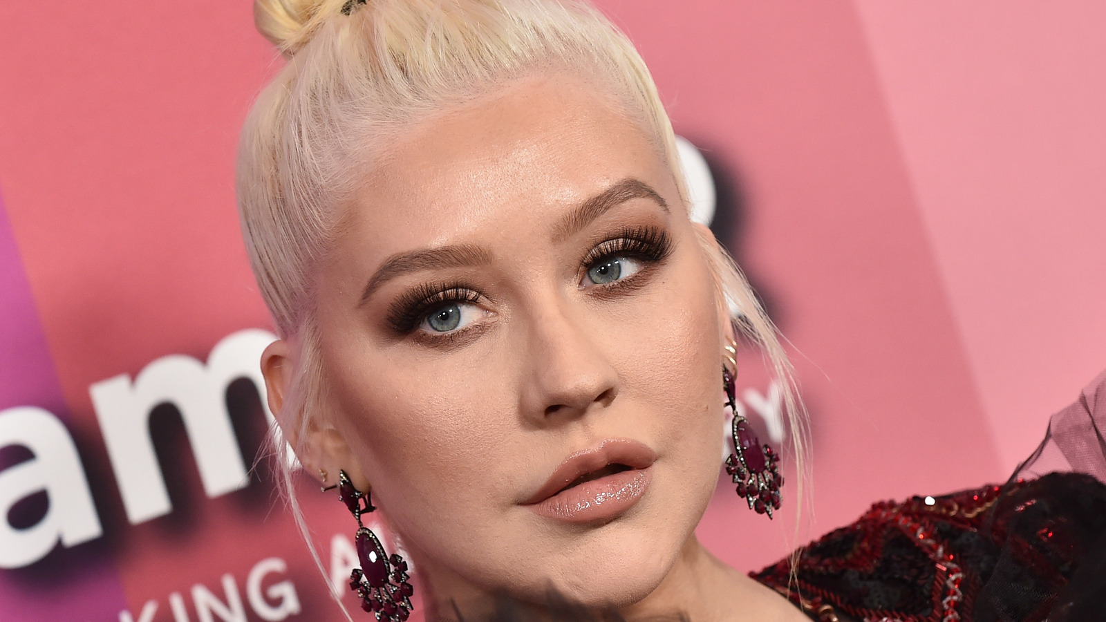 The Truth About Christina Aguilera's Feud With Pink