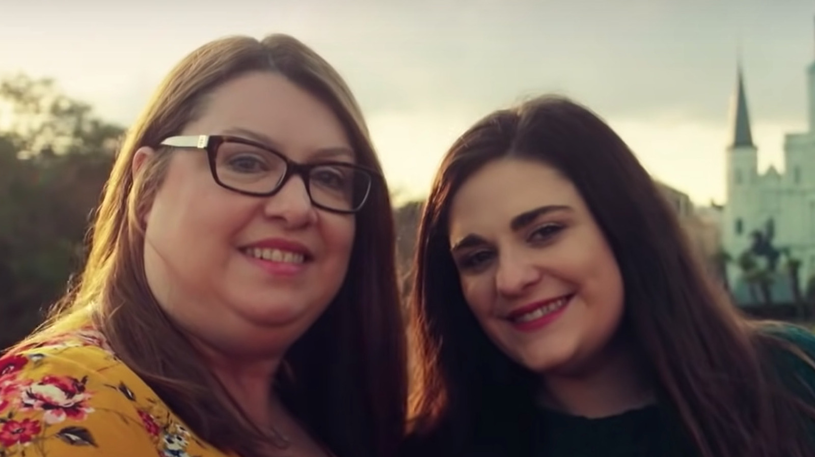 The Truth About sMothered Duo Lisa And Lauren