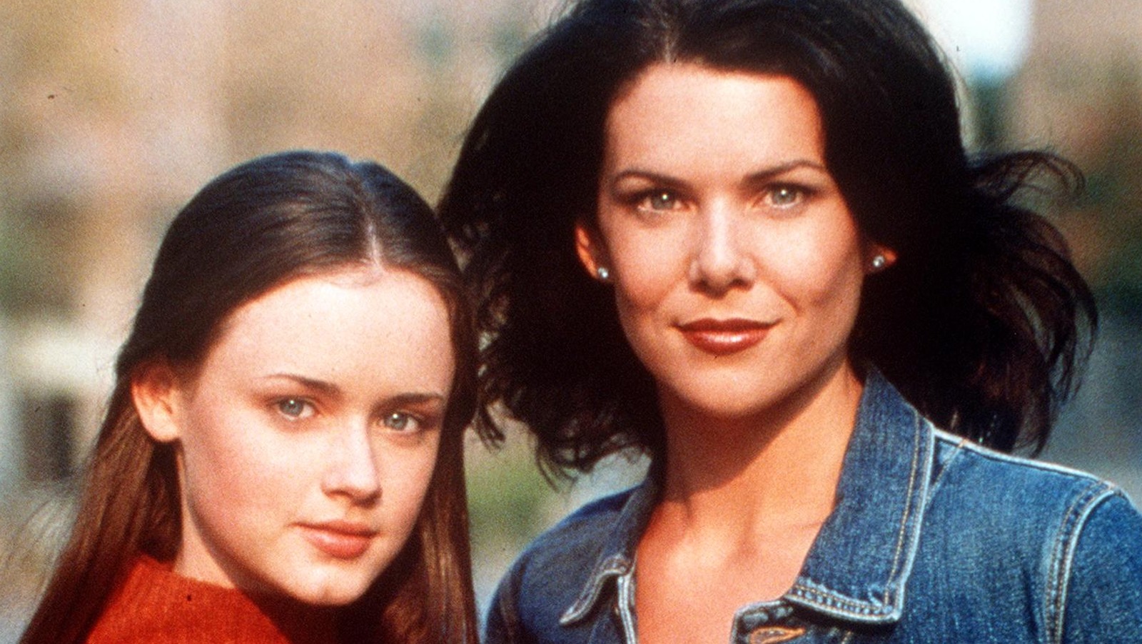 The Truth About The Strict Wardrobe Rules The Gilmore Girls Cast Had To ...