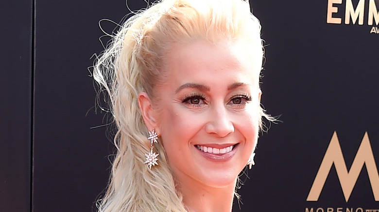 Kellie Pickler: 21 Facts About The American Idol Contestant Turned ...