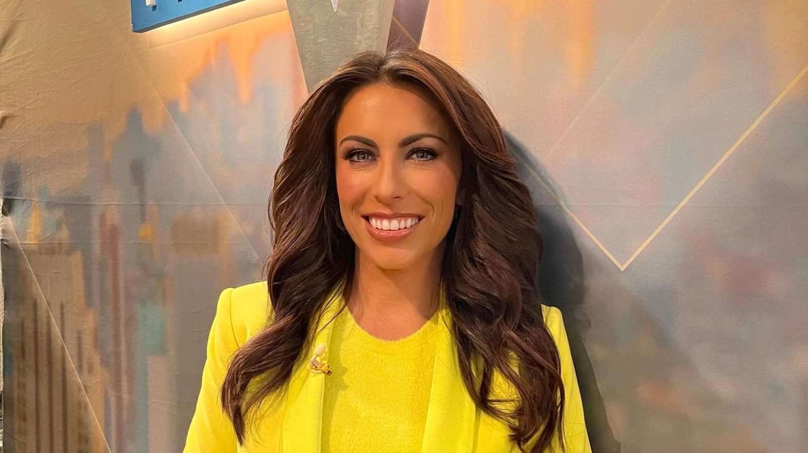 Alyssa Farah Fox Factory Sale | innoem.eng.psu.ac.th