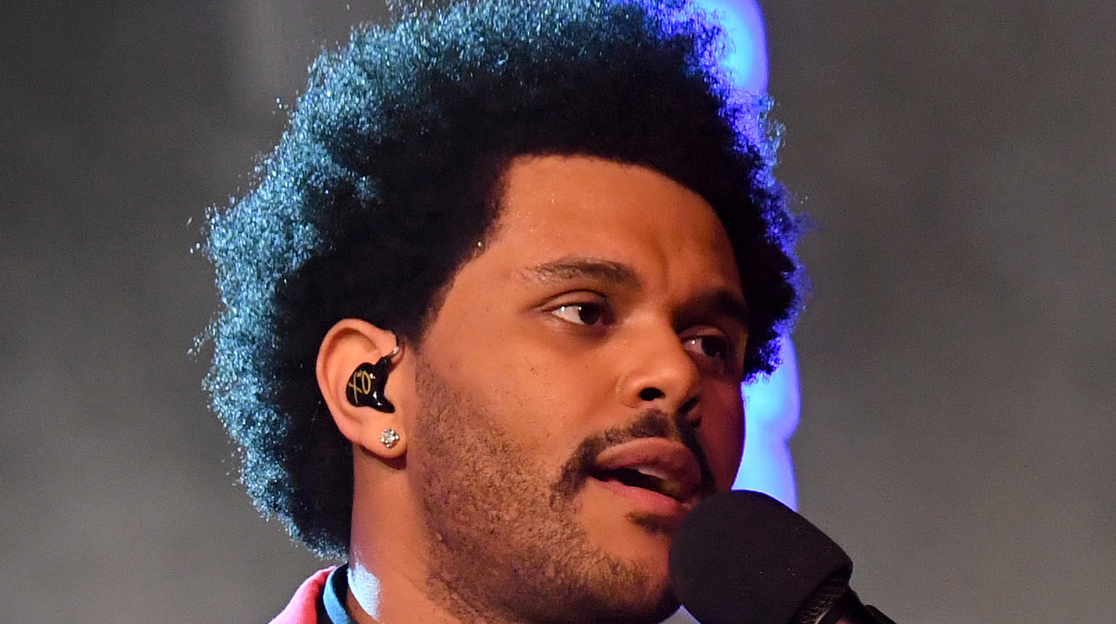 The Weeknd's Super Bowl Backup Dancers Are Raising Eyebrows