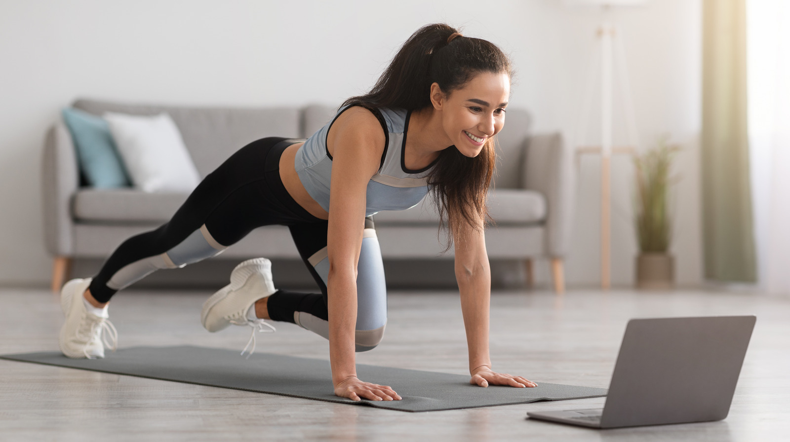 The YouTube Channels You Should Follow If You're Into Home Fitness