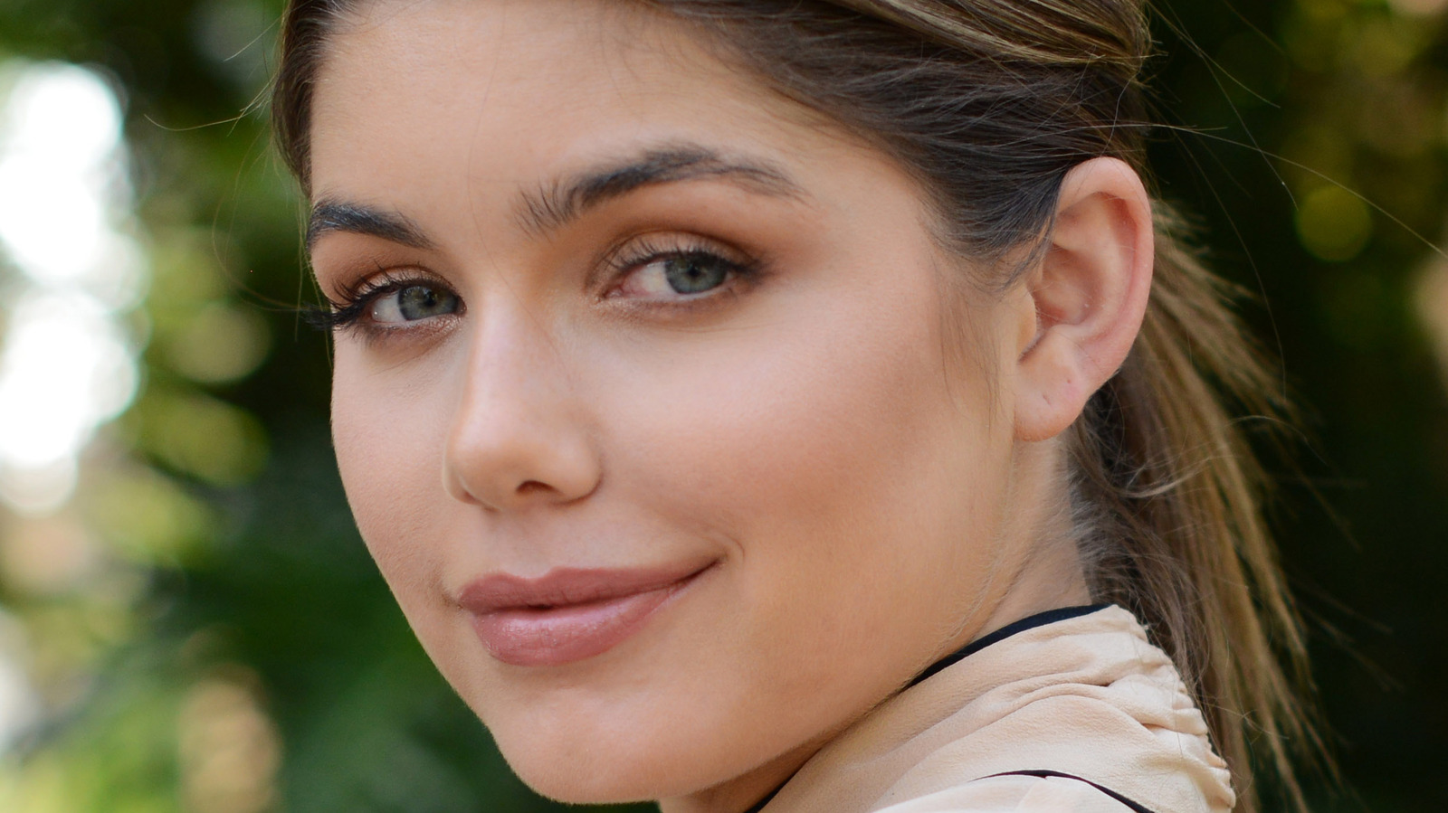 Things Are Getting Serious Between The Bachelor's Hannah Ann Sluss And ...