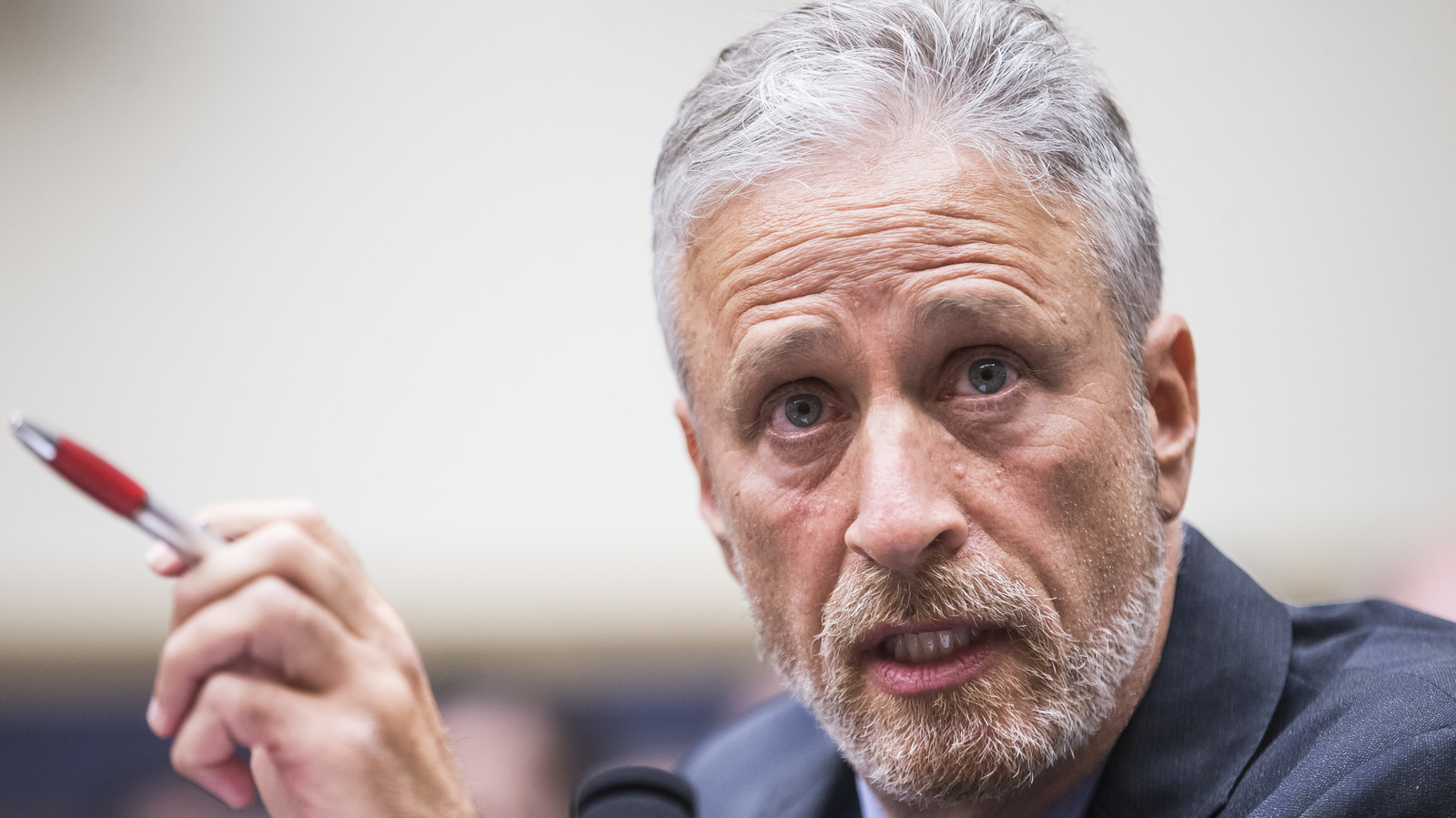 This Is The News Story That Made Jon Stewart Finally Join Twitter