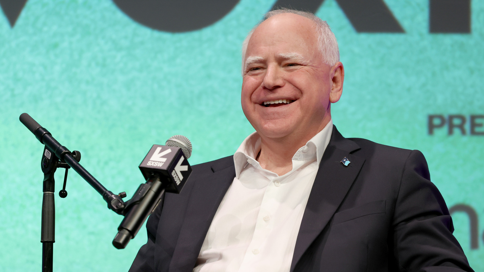 Tim Walz Humiliates Fox News' Jesse Watters For His Super Weird Take On ...