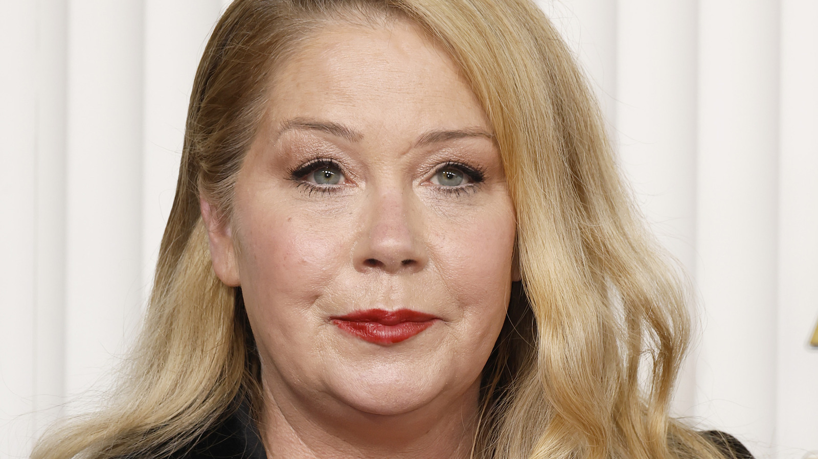 The Tragic, Real-Life Story Of Christina Applegate